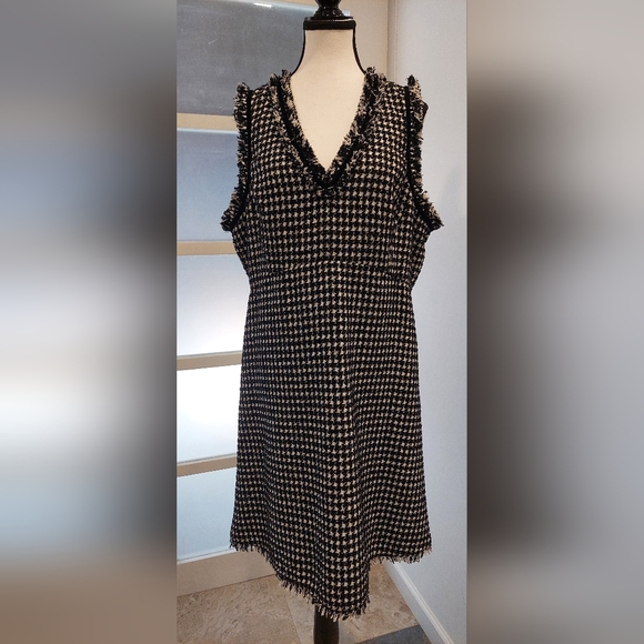 kate spade | Dresses | Kate Spade Black And White Houndstooth Midi ...